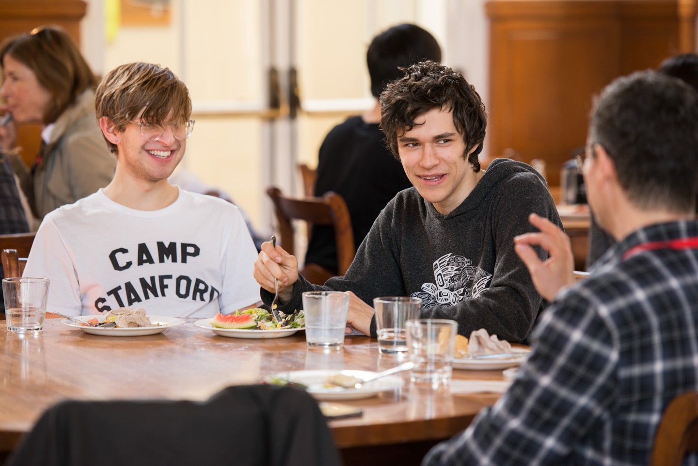 Stanford shines under sun and smiles on Family Weekend | Stanford Report