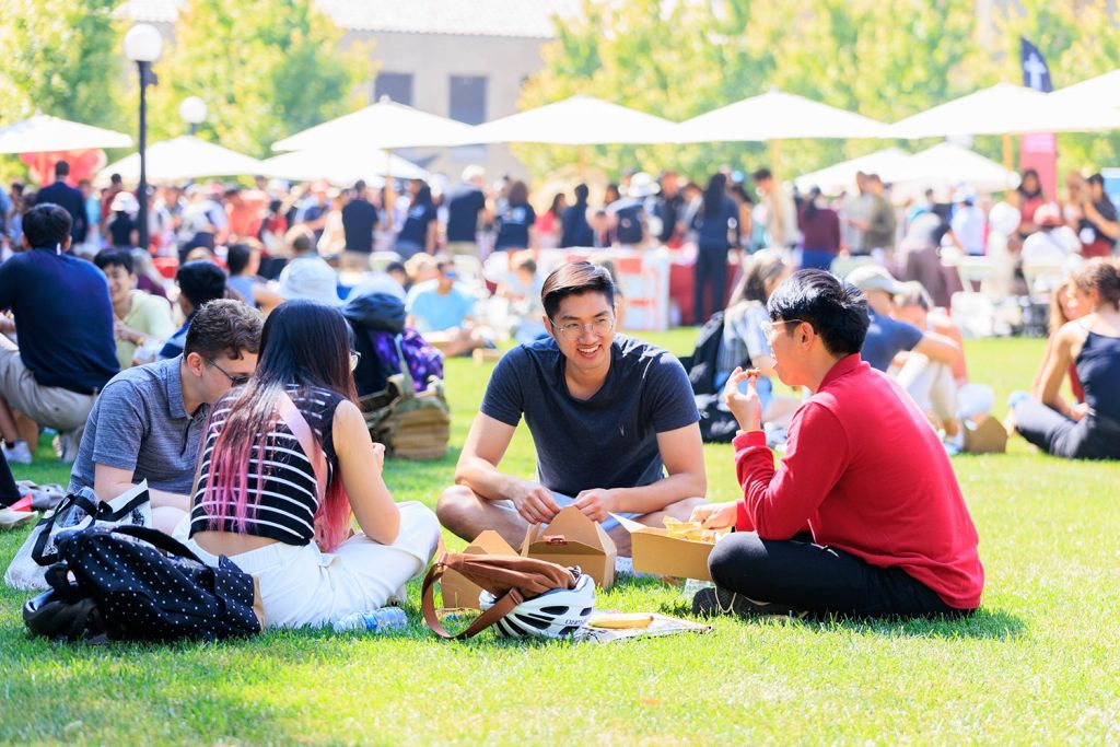 Stanford students embrace university traditions, social events ...