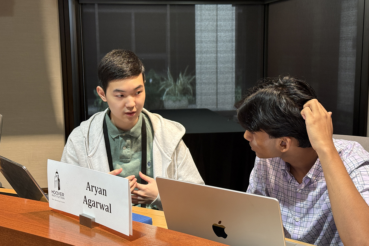 Hoover ‘history camp’ immerses teens in archival exploration | Stanford ...