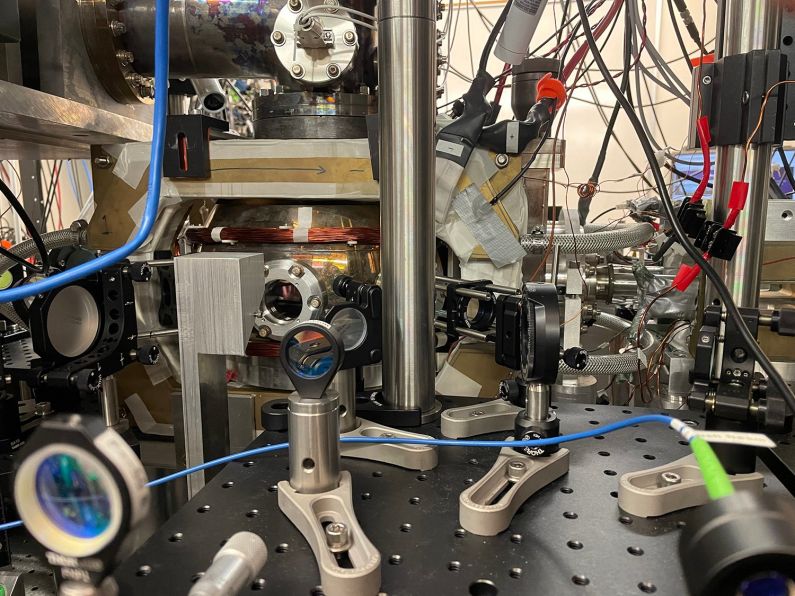 A new way to control atomic interactions | Stanford Report