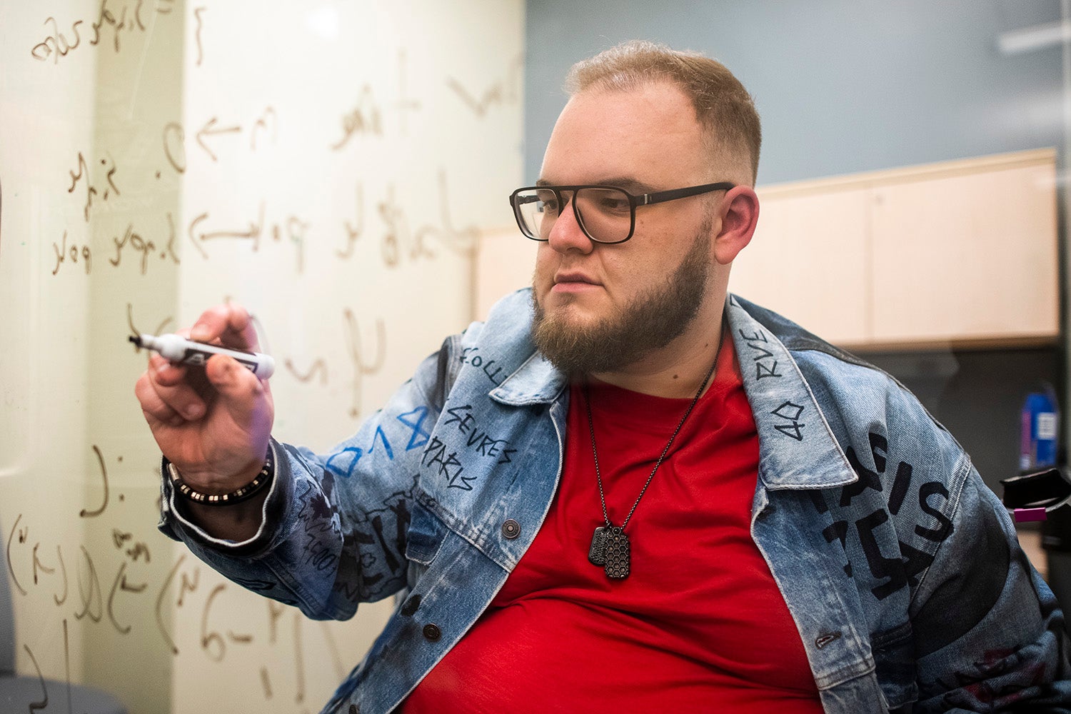 What it’s like to be a theoretical physicist | Stanford Report