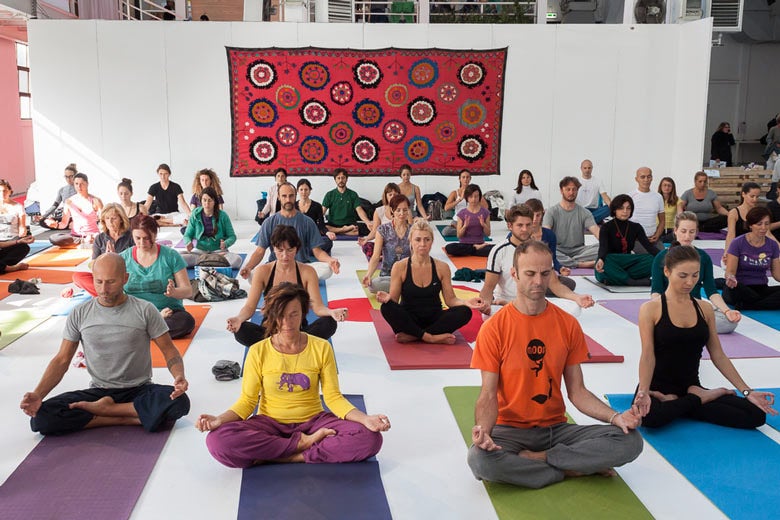 Compassion meditation reduces 'mind-wandering,' Stanford research shows ...